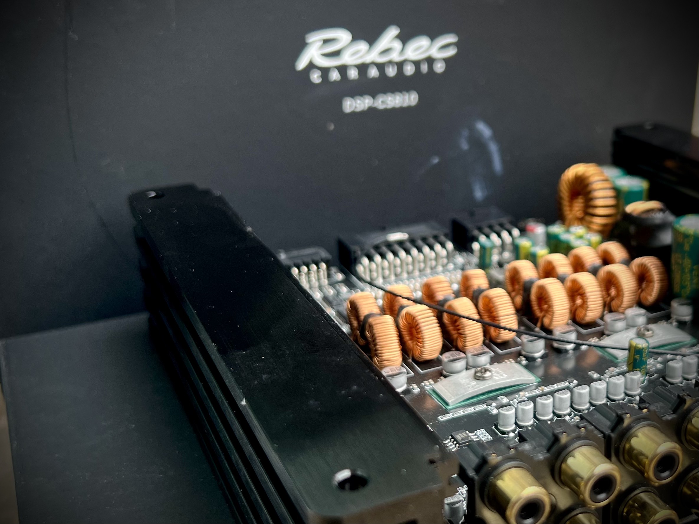 Amply DSP Rebec CS810 - 8CHx50W Class D | 10CH DSP